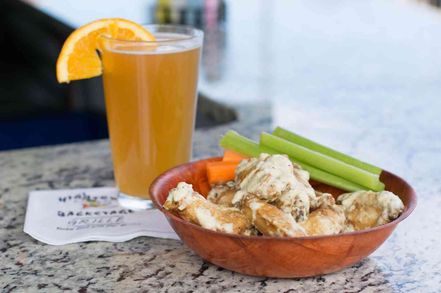 Hightopps Backstage Grille - Restaurant in Timonium, MD