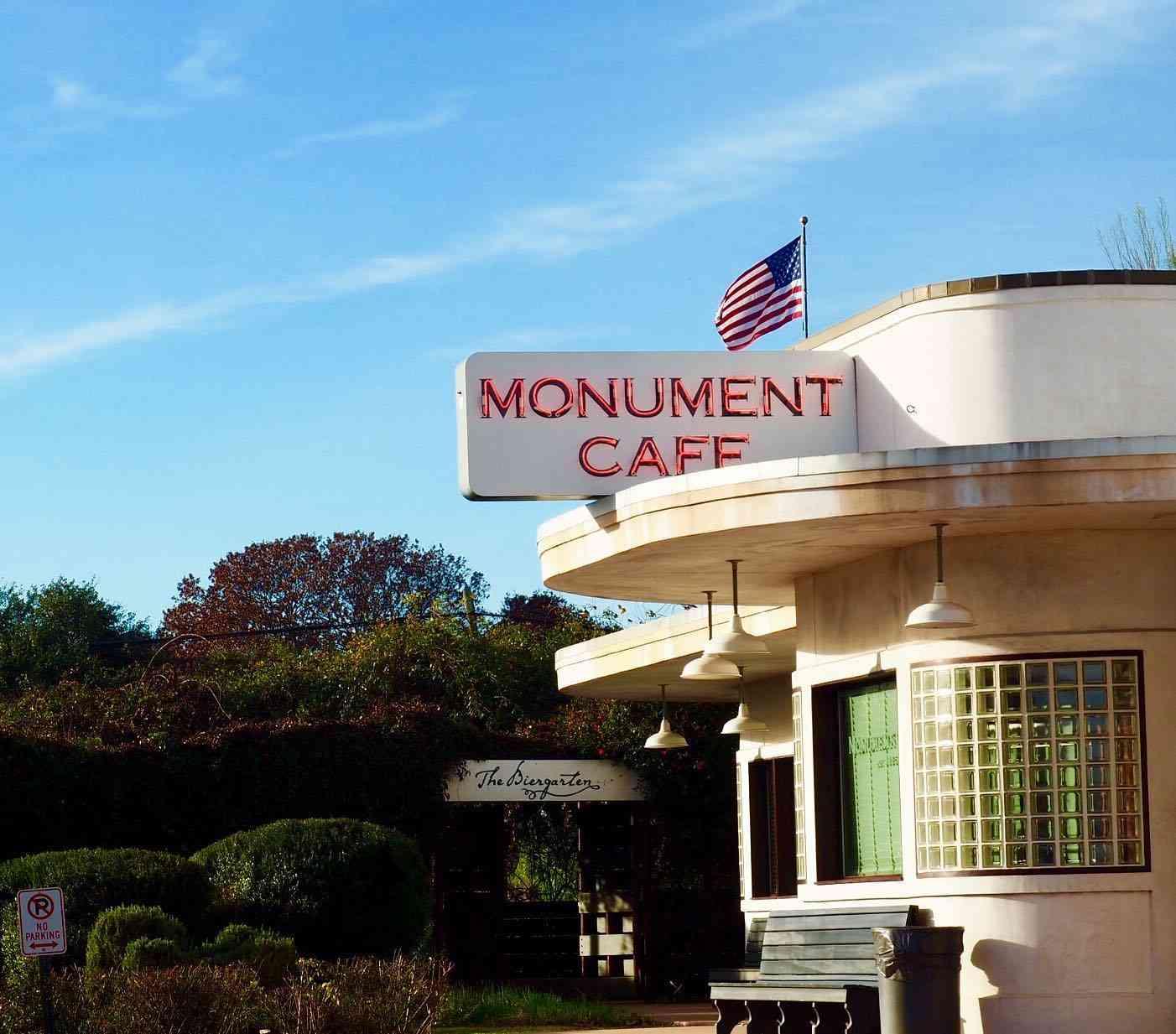 About - Monument Cafe