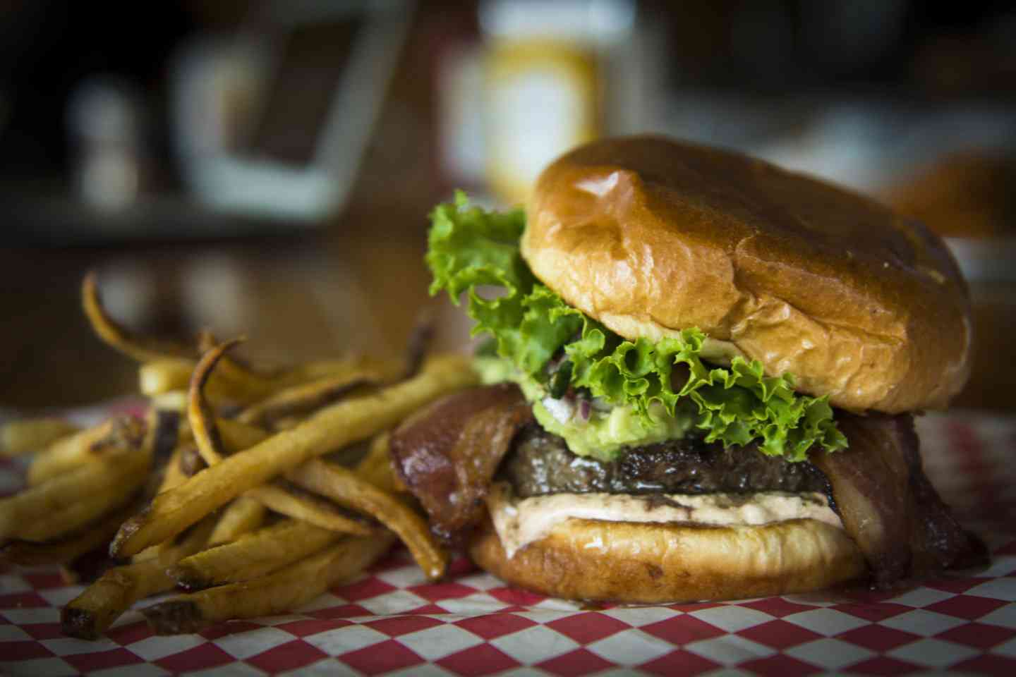 Briar Chapel - Town Hall Burger & Beer - Burger Joint in NC