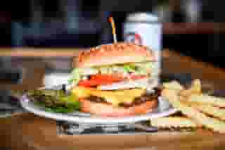 Cruiser Cafe - American Restaurant in Eatonville, WA