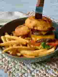 Demetris Menus - Demetris Woodstone Taverna (Kafé Neo Woodstone Group ...