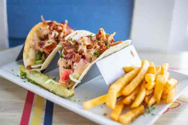 Lighthouse Point Bar and Grille - Bar in The Villages, FL