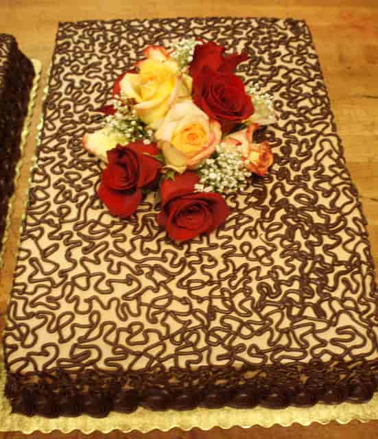 Specialty Cakes - Rick's Dessert Diner - Dessert Shop in Sacramento, CA