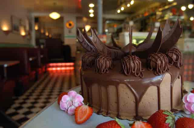 Specialty Cakes - Rick's Dessert Diner - Dessert Shop in Sacramento, CA