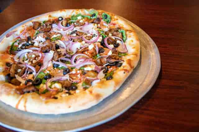 Gio's Pizzeria - Italian Restaurant in Hampden, MA