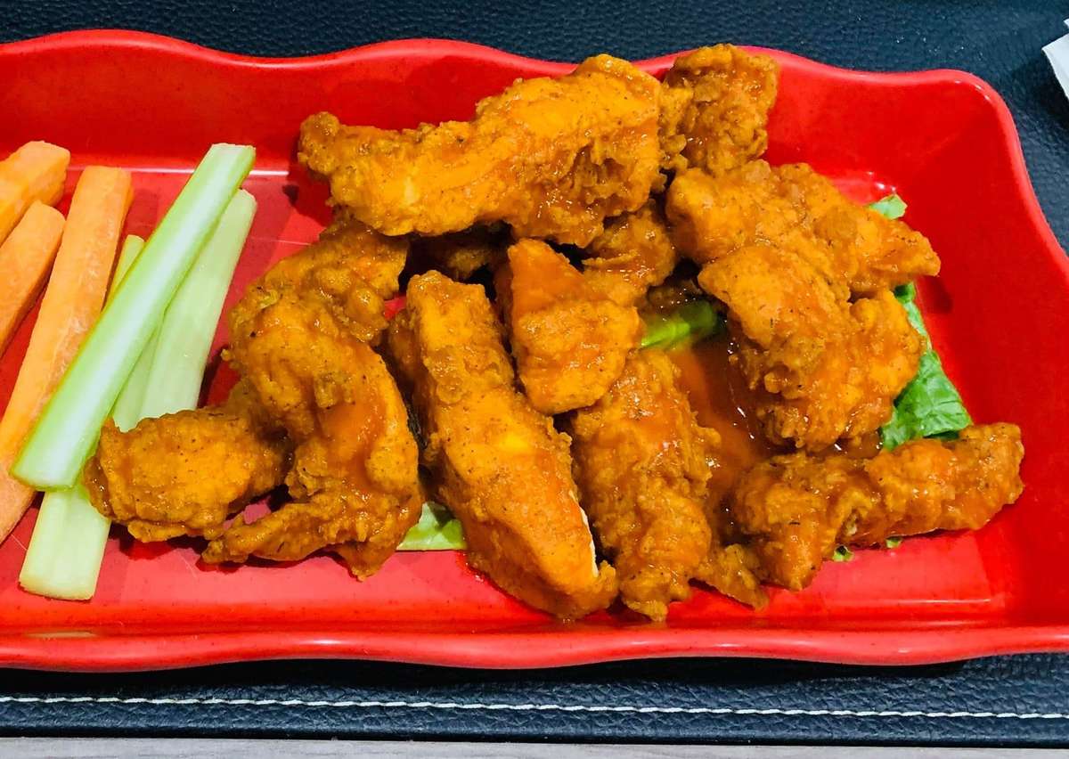 Boneless Chicken Wings - Menu - Top Gun Bar & Grill - Restaurant in ...