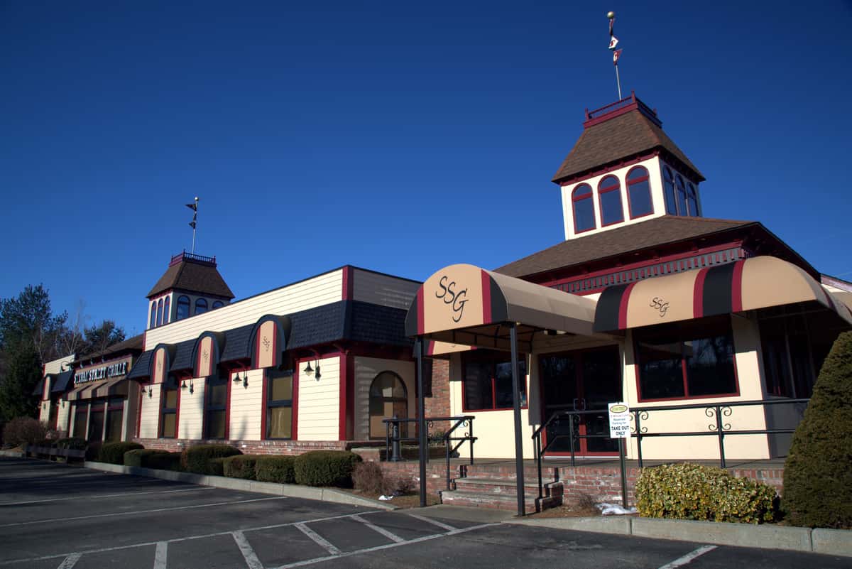 Sylvan Street Grille - Bar & Grill in MA