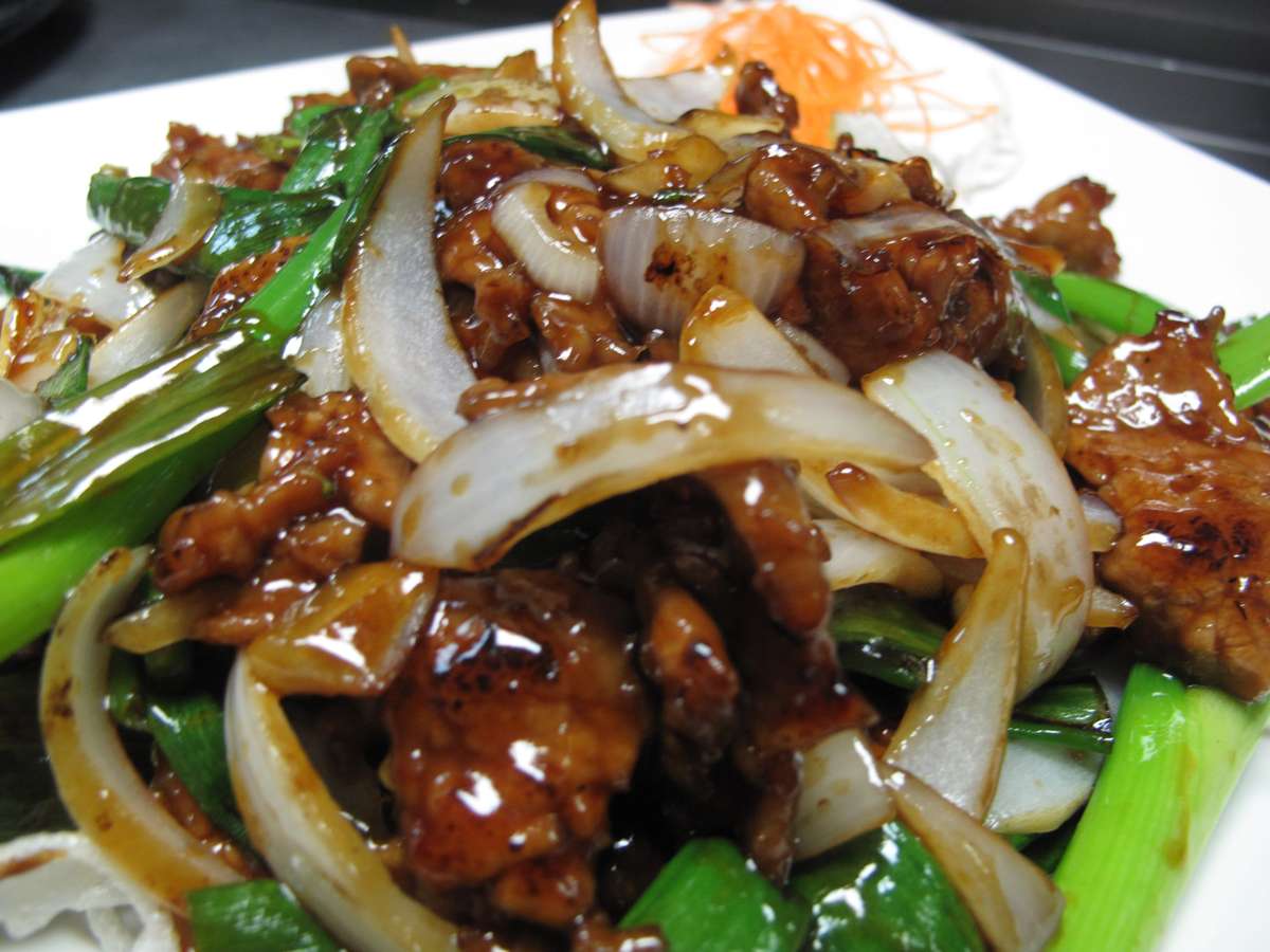 Mongolian - Lunch Menu - Izumi Asian Bistro Cumming - Asian Restaurant ...