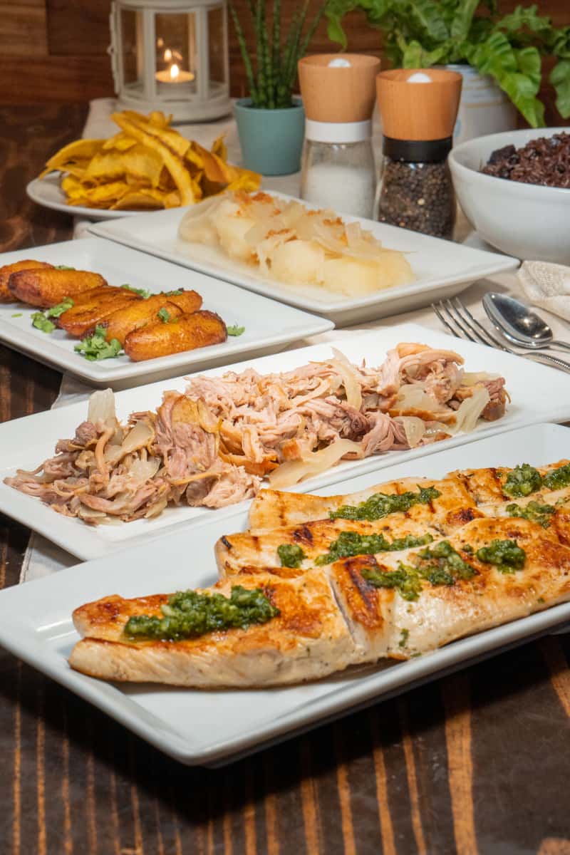 La Esquina del Lechon - Cuban-style Roasts Restaurant