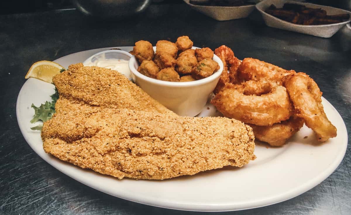 The Mug Scratch Kitchen and Tavern