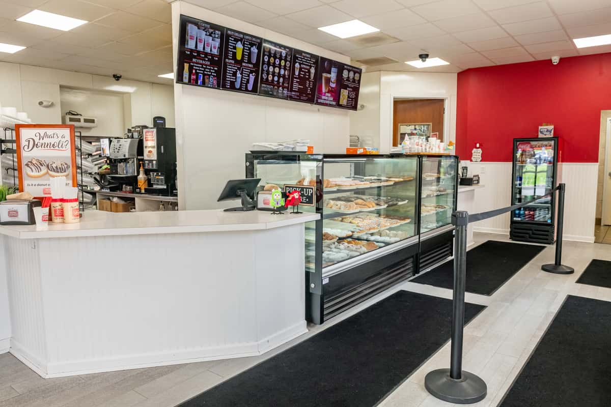 Location Info & Menus - The Donut Station