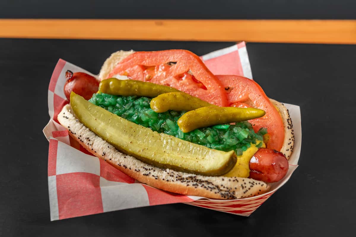 10 Fun Facts About Chicago-Style Hot Dogs You Probably Didn't Know ...