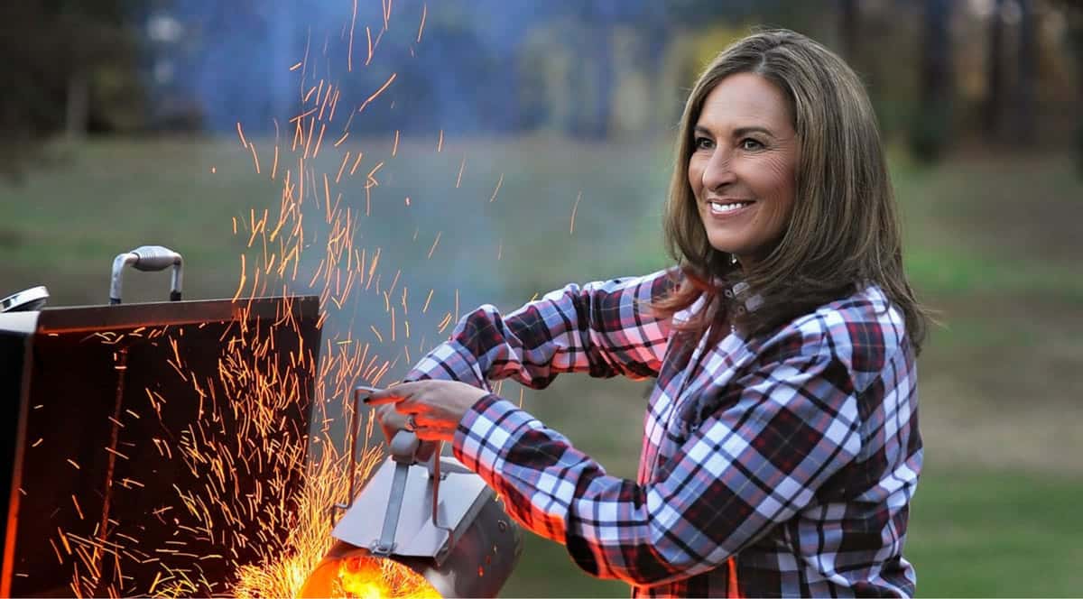 Melissa Cookston - Memphis BBQ Company – 'Cue Your Tastebuds