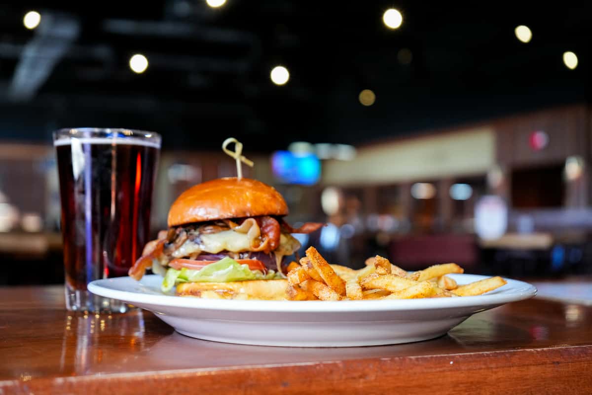 Home - Craft Republic - Bar & Grill in NM