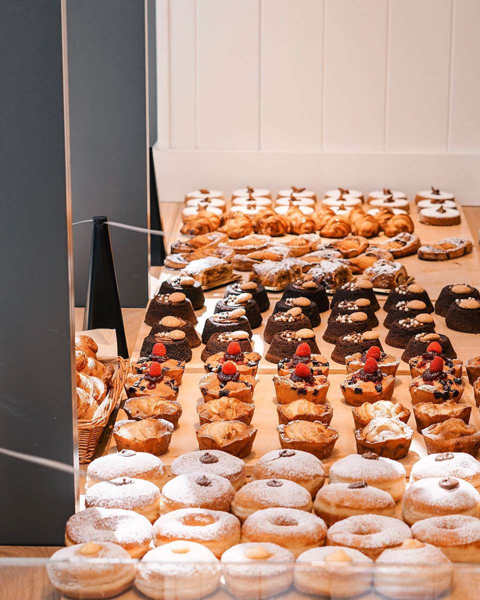 Join Our Team - Giulia: A Premier Italian Bakery Experience