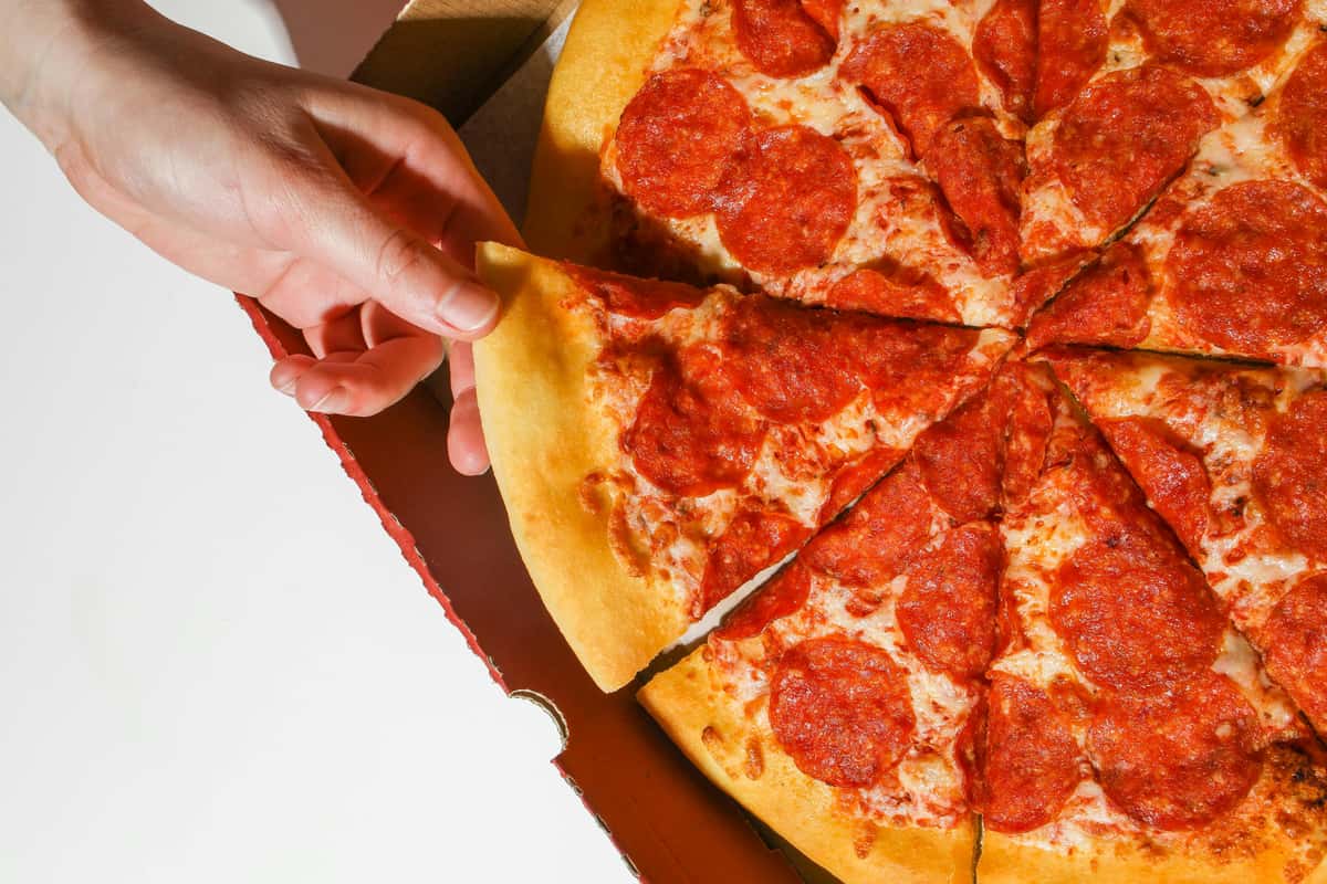Home - Over The Cuse Pizza & Wings - Pizza Restaurant in Syracuse, NY