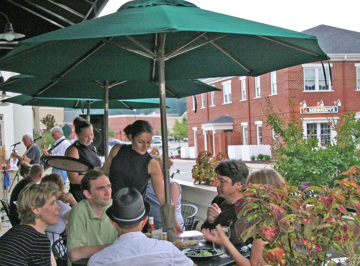 The Corner Pocket - Restaurant in VA