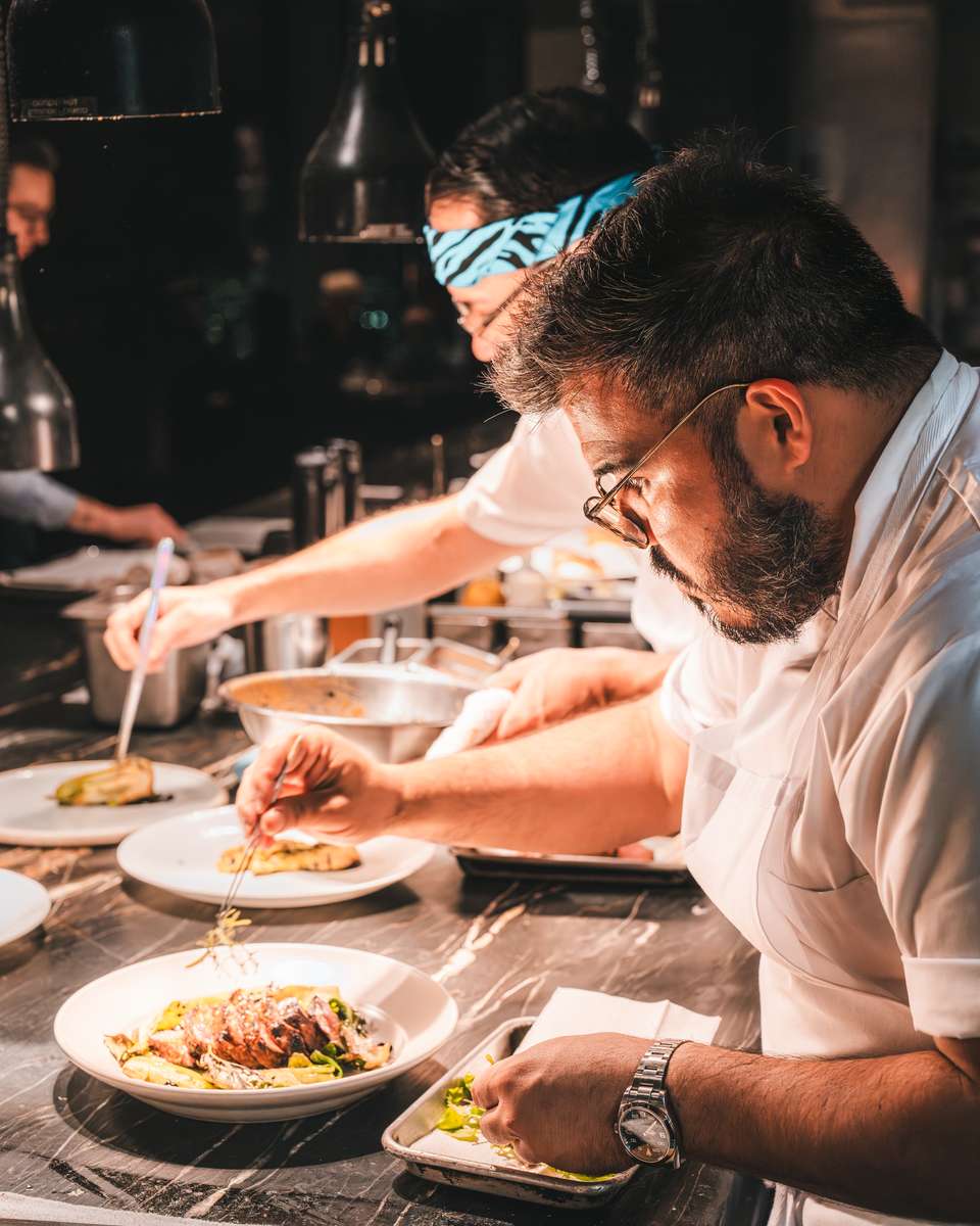 The Highest Restaurant in Los Angeles – 71 Floors Above the City ...