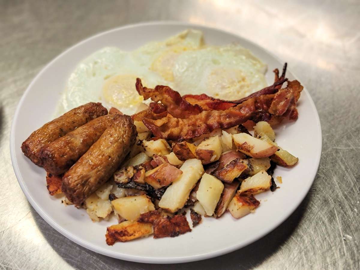 Locations - Breakfast Station