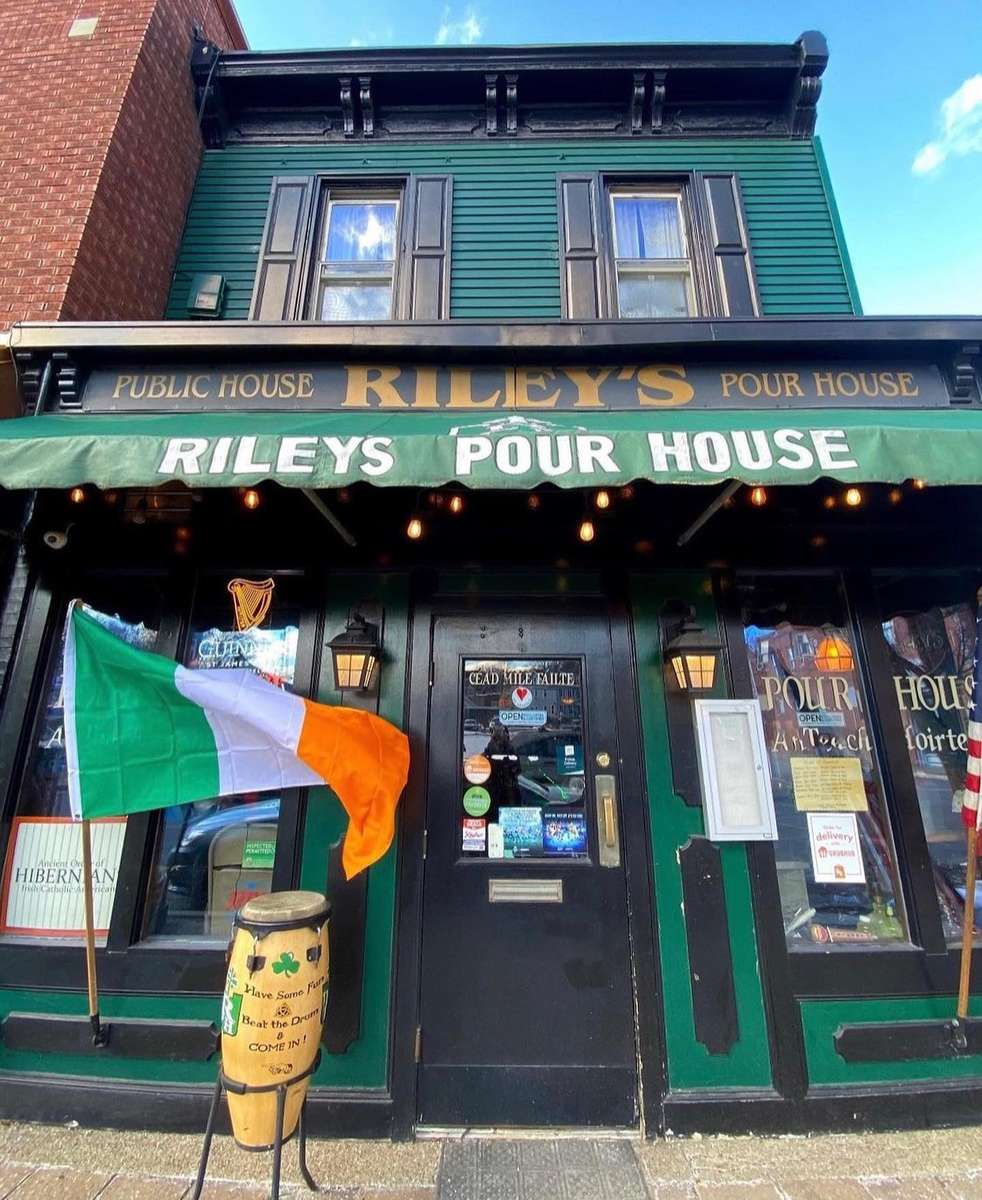 RPH Events - Riley's Pour House - Irish Restaurant in Carnegie, PA