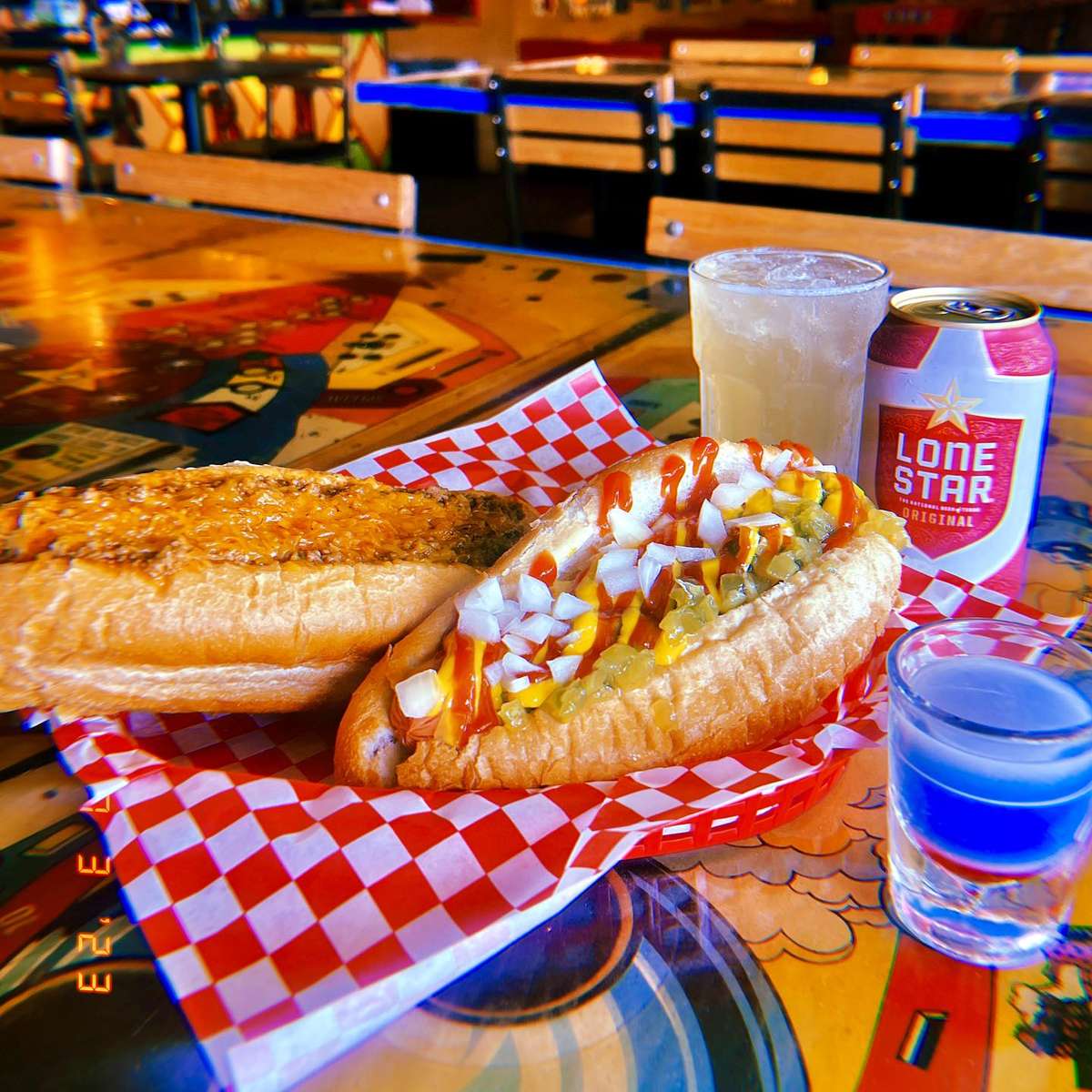 Home - Flippers Tavern - Hot Dog Restaurant in Lubbock, TX