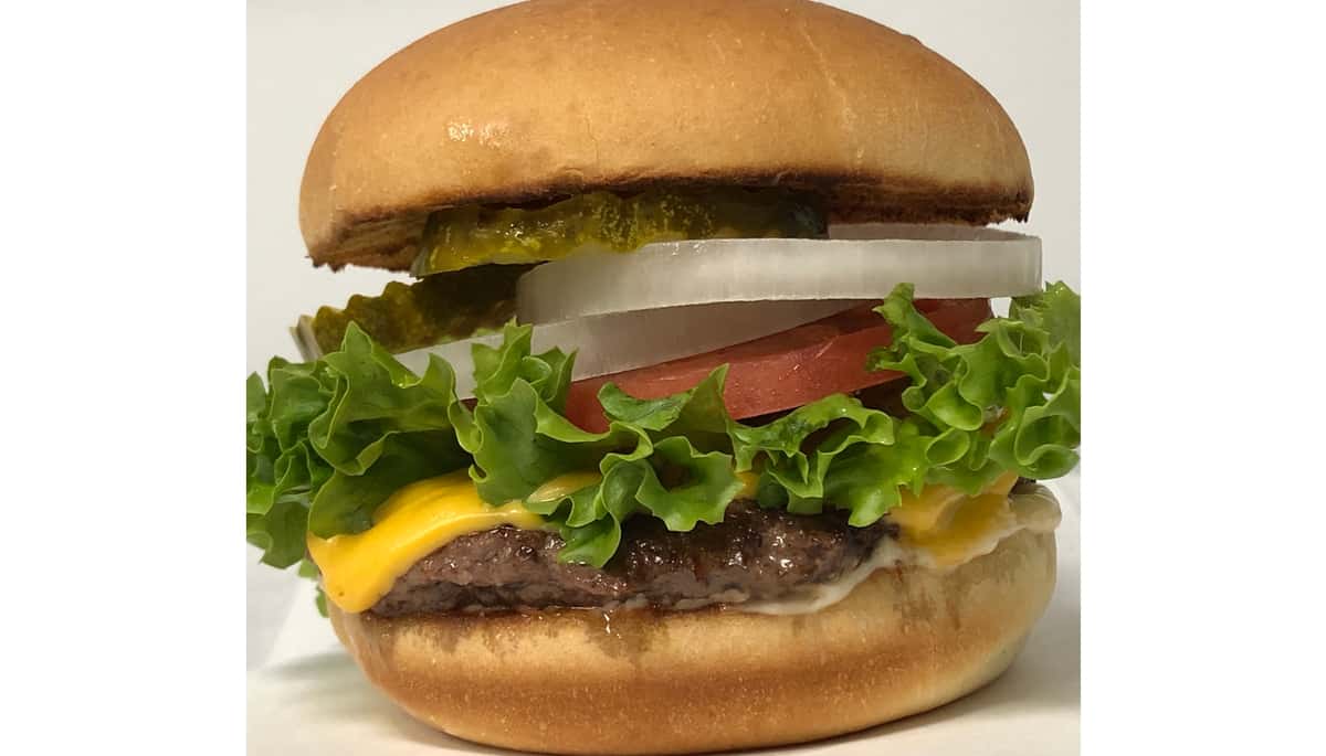 Single Cheeseburger - Menu - Flip Burger - Burger Joint in Niagara ...