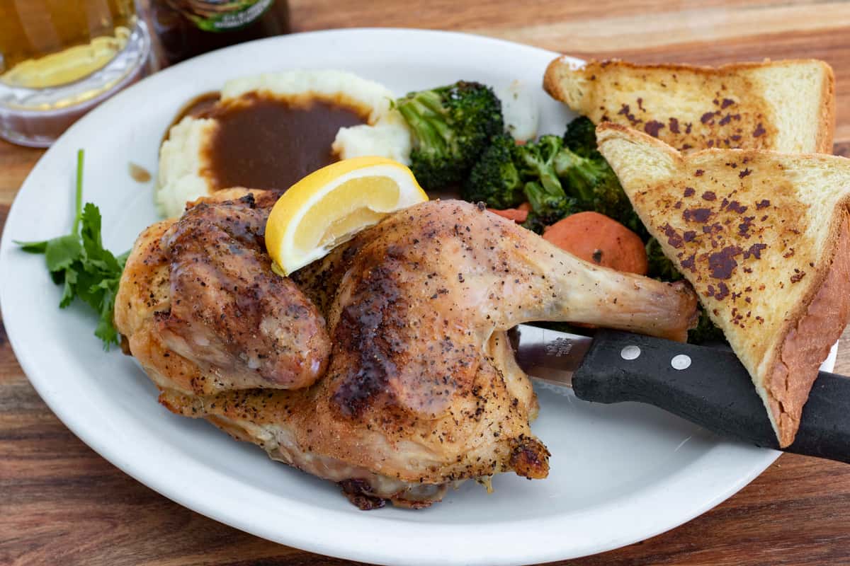 Private Dining - Cactus Cantina - American Restaurant in Riverside, CA