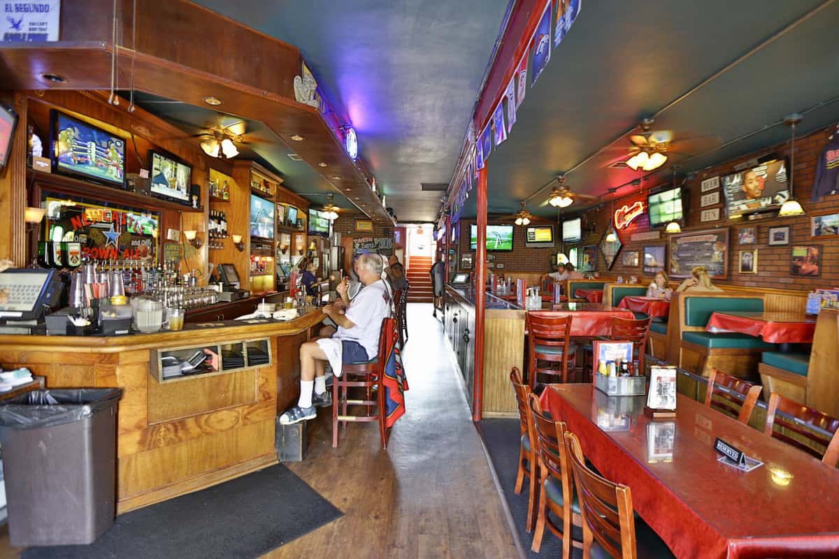 Contact - Tavern on Main - American Restaurant in El Segundo, CA