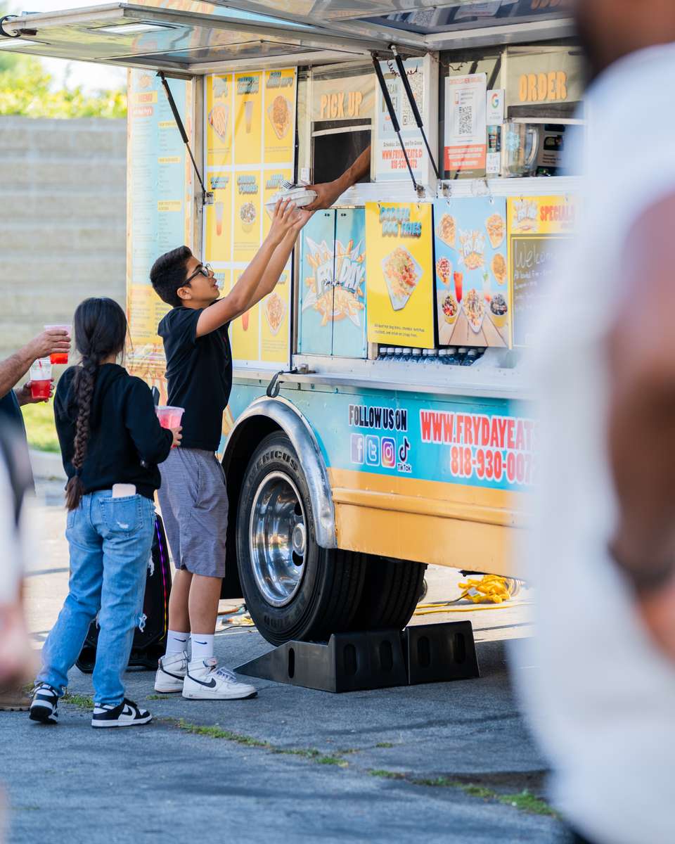 What's Included in Food Truck Catering Pricing and Are There Hidden ...