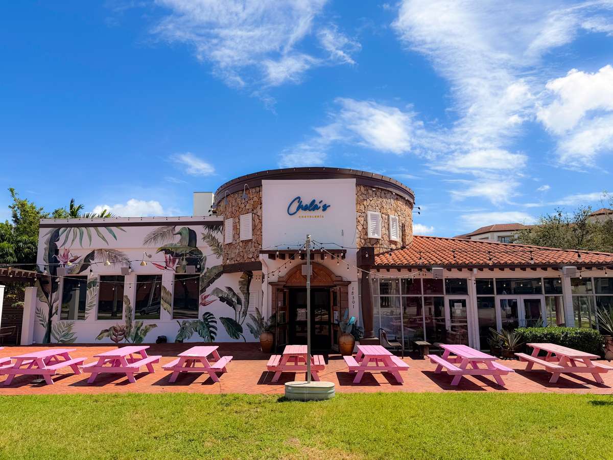 Chelas Miami - Bar & Grill in FL