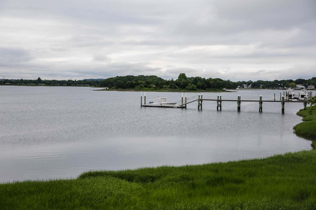 Location - Localz Kitchen and Cocktails - American Restaurant in RI