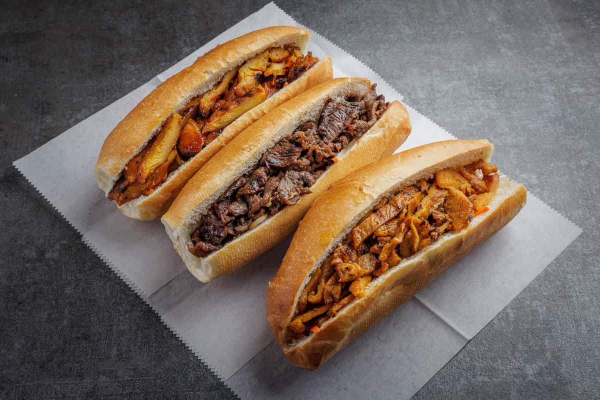 Burbank - Mama Hong's Vietnamese Kitchen - Vietnamese Restaurant in CA