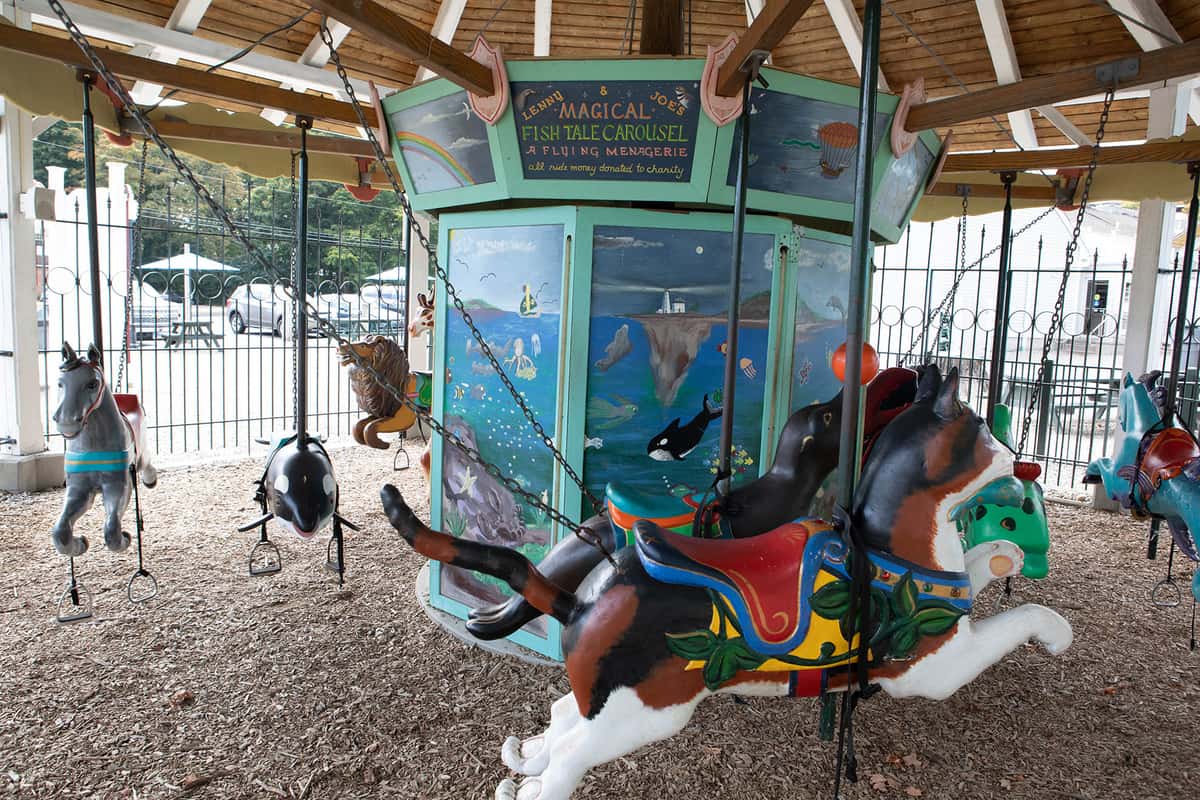 Charity Carousel - Lenny & Joe's - Seafood Restaurant in CT