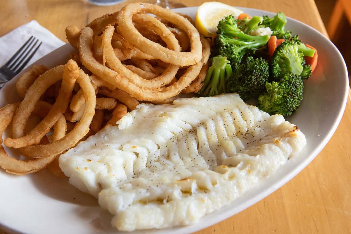 Broiled Fresh Cod (Scrod) - Menu - Lenny & Joe's - Seafood Restaurant in CT