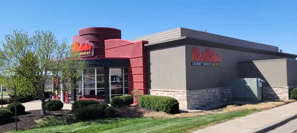 Gallery - PB&J Restaurants Inc