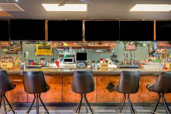 Gallery - Frogtown Johnnie's - American Restaurant and Bar in Toledo, OH