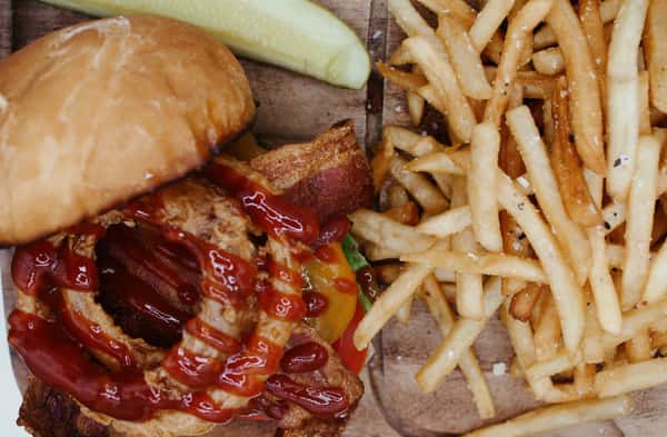 Viking Burger - Brunch - Beaumont's Neighborhood Eatery