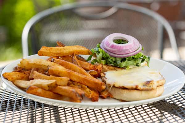 Gallery - Fizz Burgers and Bottles