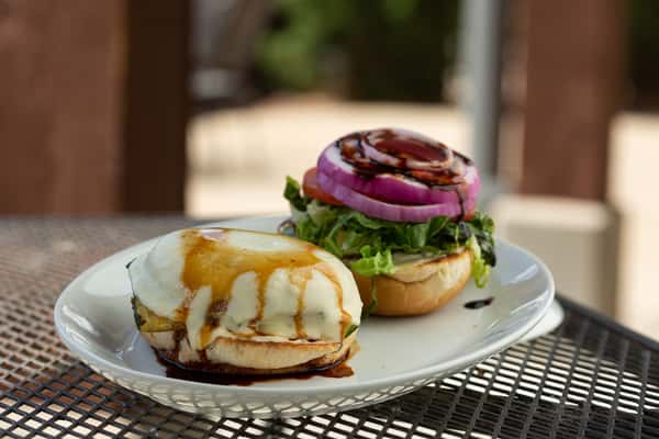 About - Fizz Burgers and Bottles