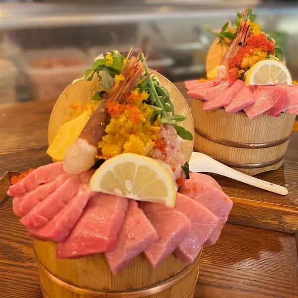 Otoro Bluefin Tuna Deluxue Seafood Bowl - Raisu - Japanese Restaurant ...