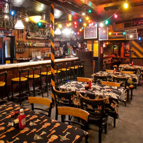 The Bottling Works - Bube's Brewery Dining and Entertainment