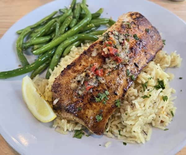 Capt. Robert's Catch - Seafood Restaurant in Southport, NC