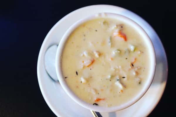 Maxwell's - Bar & Grill in Cedarburg, WI