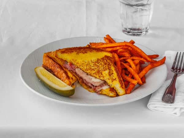 Gallery - Griddle 24 - Diner in Chicago, IL