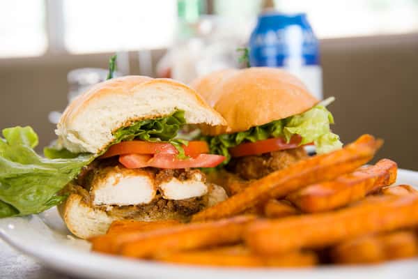 Alex's Buffalo Chicken Sandwich - Danny's Deli & Grill - Deli in ...