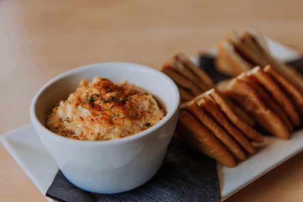 Gallery - Oceans & Ale: Seafood Restaurant in Williamsburg, VA