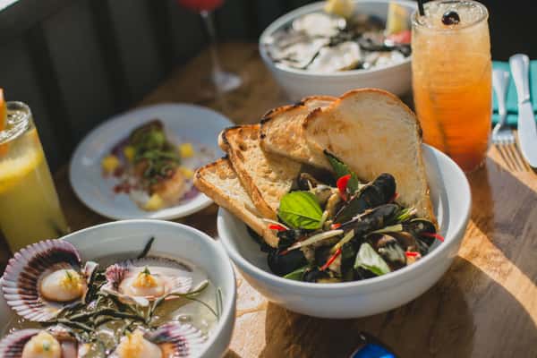 Gallery - Playa Hermosa - Seafood Restaurant in Hermosa Beach, CA