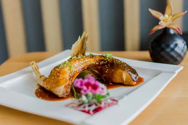 Hamachi Kama - Maki Hibachi - Sushi Restaurant in FL