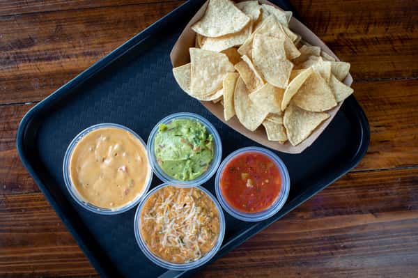 Chipz & Dip - Zorbaz on the Lake