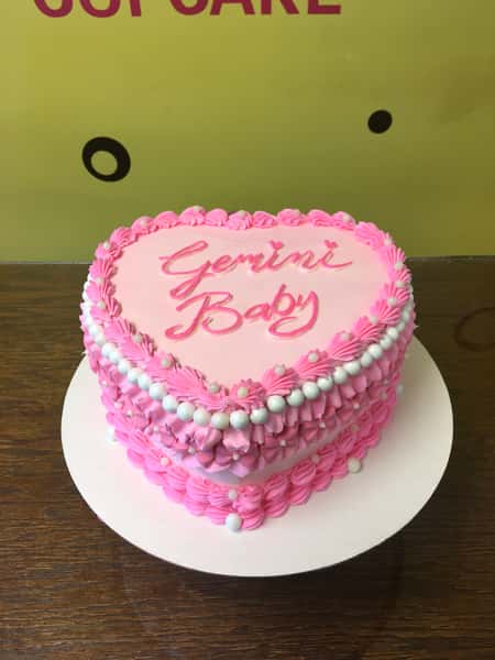 Gallery - Vintage Heart Cakes - Cake Crazy Bakery - Bakery in Buffalo, NY